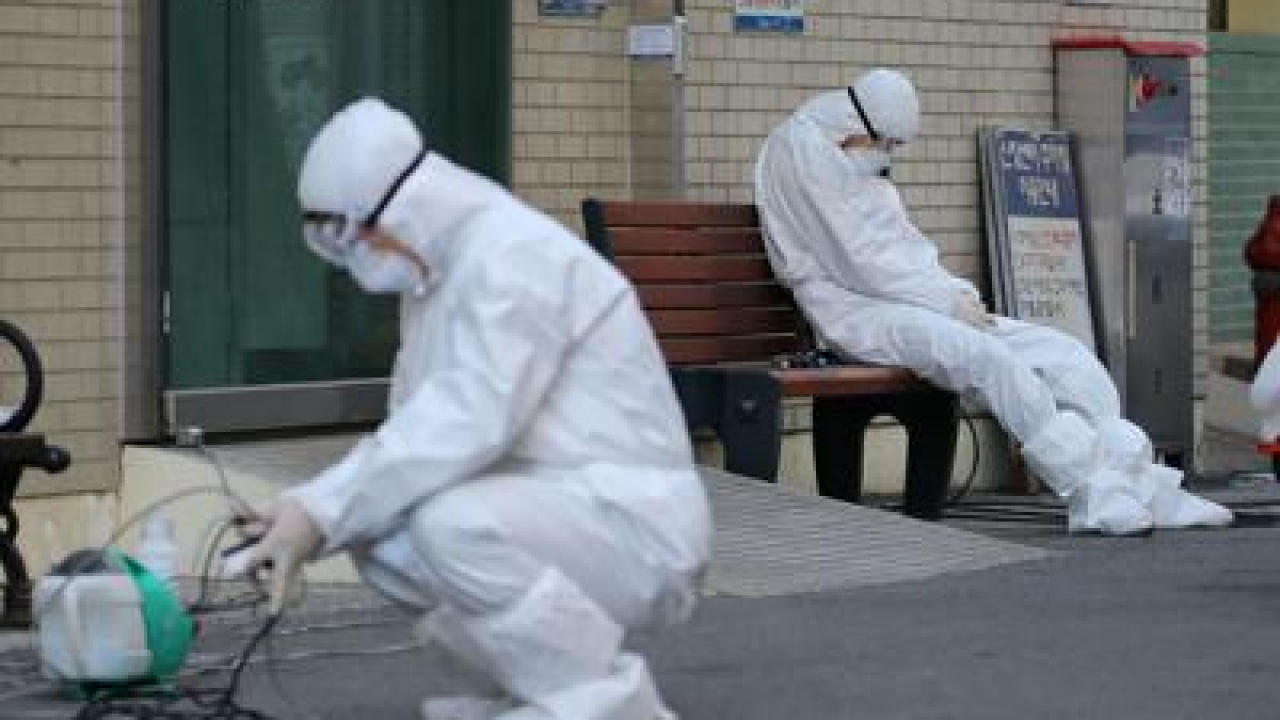 Covid-19. Orario prolungato di lavoro, mancati DPI, stress e ... Covid-19. Orario prolungato di lavoro, mancati DPI, stress e ...